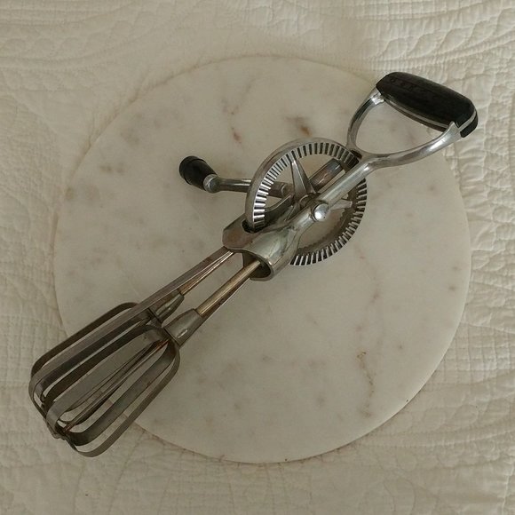 Ecko Unlimited | Kitchen | Vintage Ecko Hand Held Heavy Duty Hand Crank ...